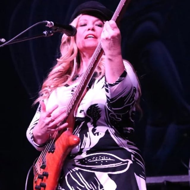 Sandy Horne, bass player for The Spoons by @Lori · Zencastr Video