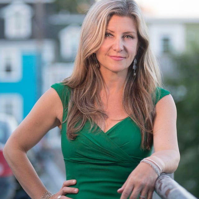 Kim Stockwood, singer/songwriter by @Dan Hare · Zencastr Video