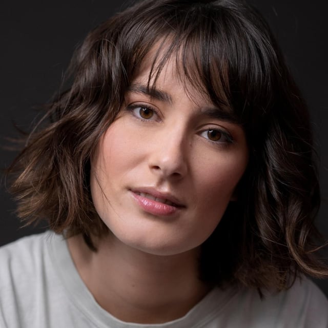 Conversa com Lília Lopes, actriz e autora de "o meu verbo é ir, o ...